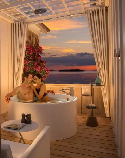 Hospitality Jobs Hiring | Key Largo, FL | Bungalows Key Largo